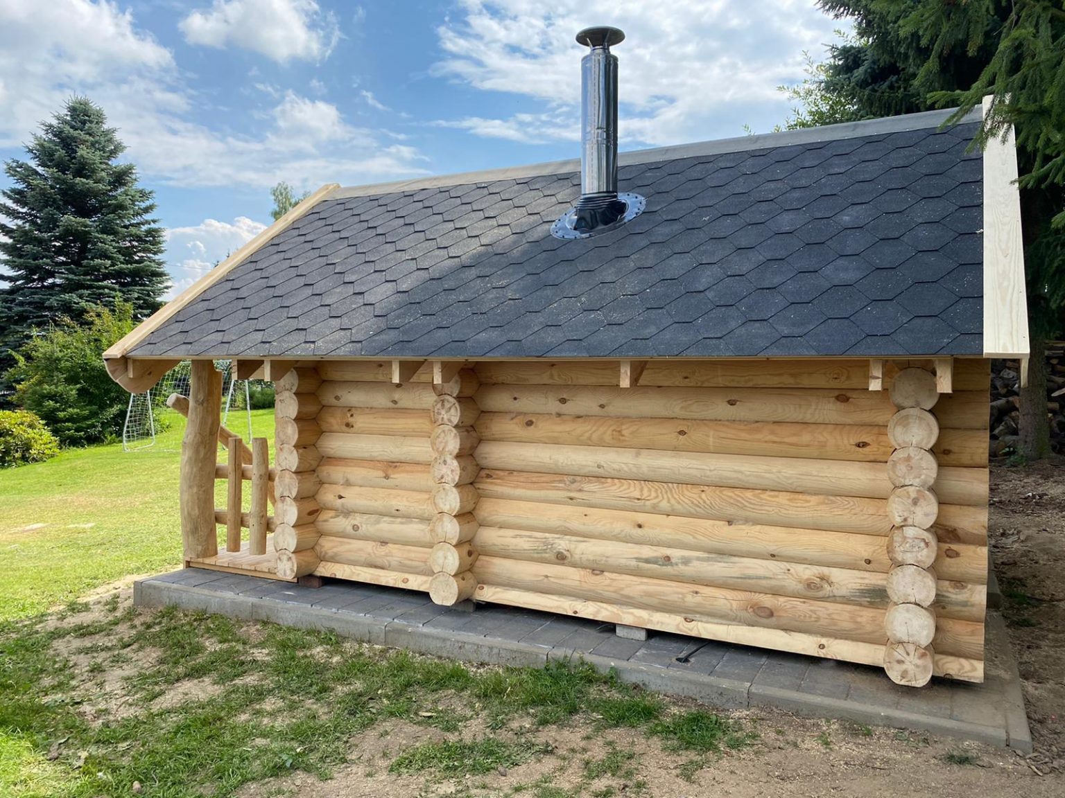 Finnische Außensauna mit Vorraum | TimberTeam